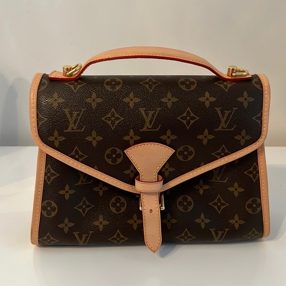 Louis Vuitton | Bags | Like New Condition Its A Discontinued Lv Bel Air ...